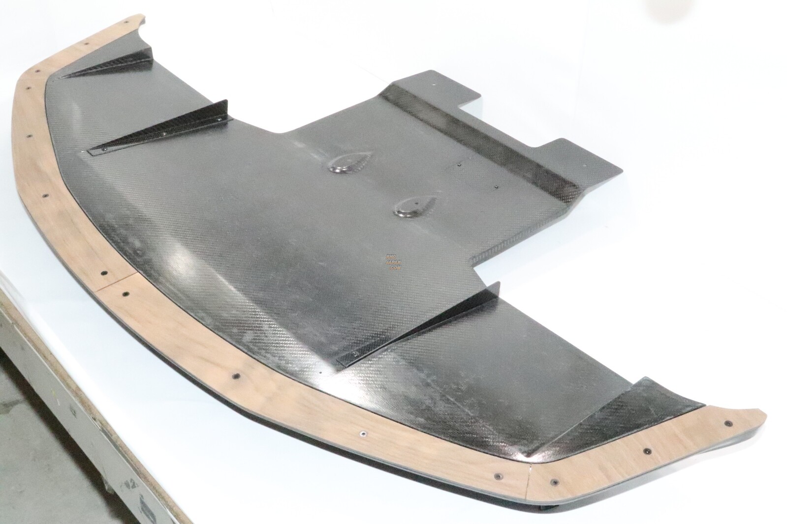 NISMO OMORI FACTORY FRONT UNDER COVER Z-TUNE CARBON - BNR34